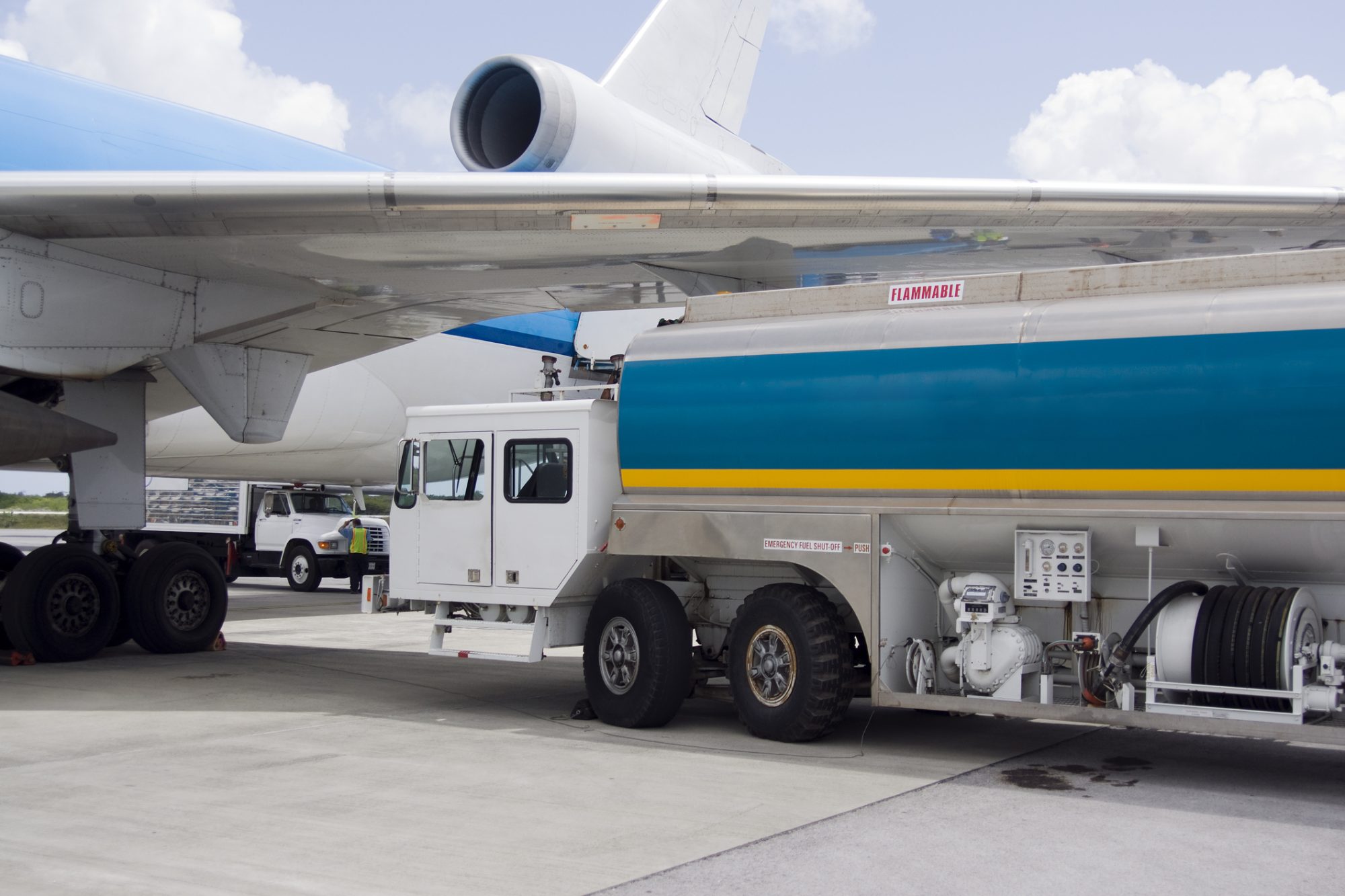 Airplane fuelling - Accelerating the transition to net zero aviation